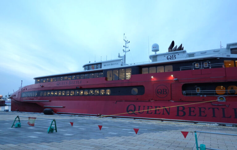 JR九州高速船の新型船・QUEEN BEETLEに乗船してみた（博多⇔門司港航路）